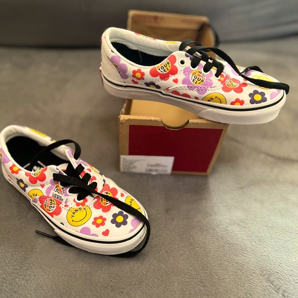 Vans | Shoes | Vans Radically Happy True White | Poshmark